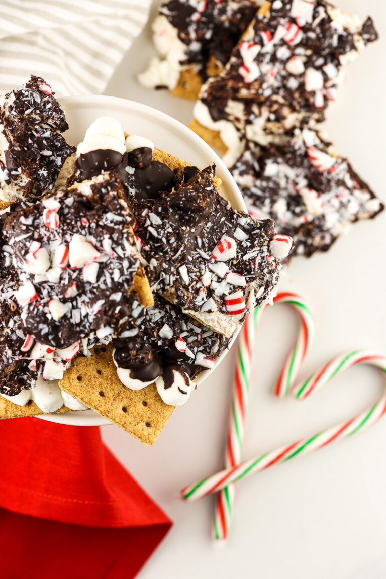 Peppermint Graham Cracker Bark with Marshmallows - "Holiday S'mores"